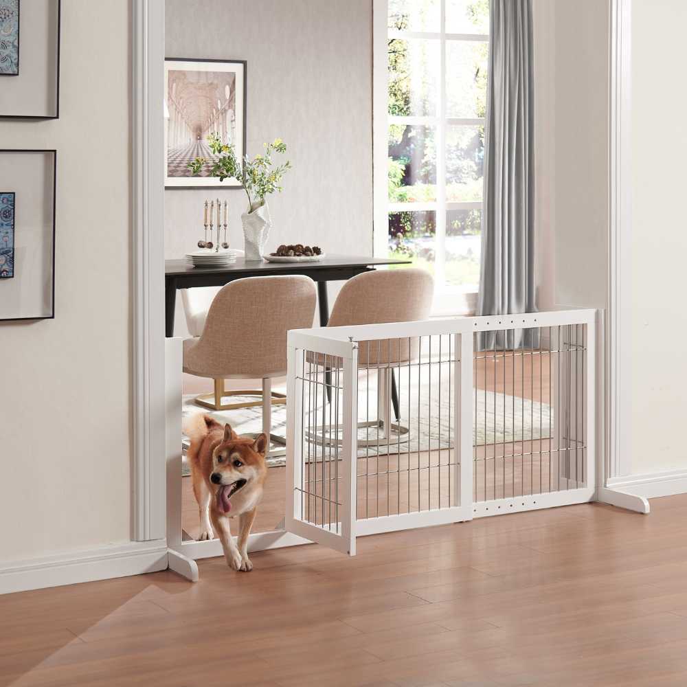 Freestanding Retractable Wooden Dog Barrier with Gate
